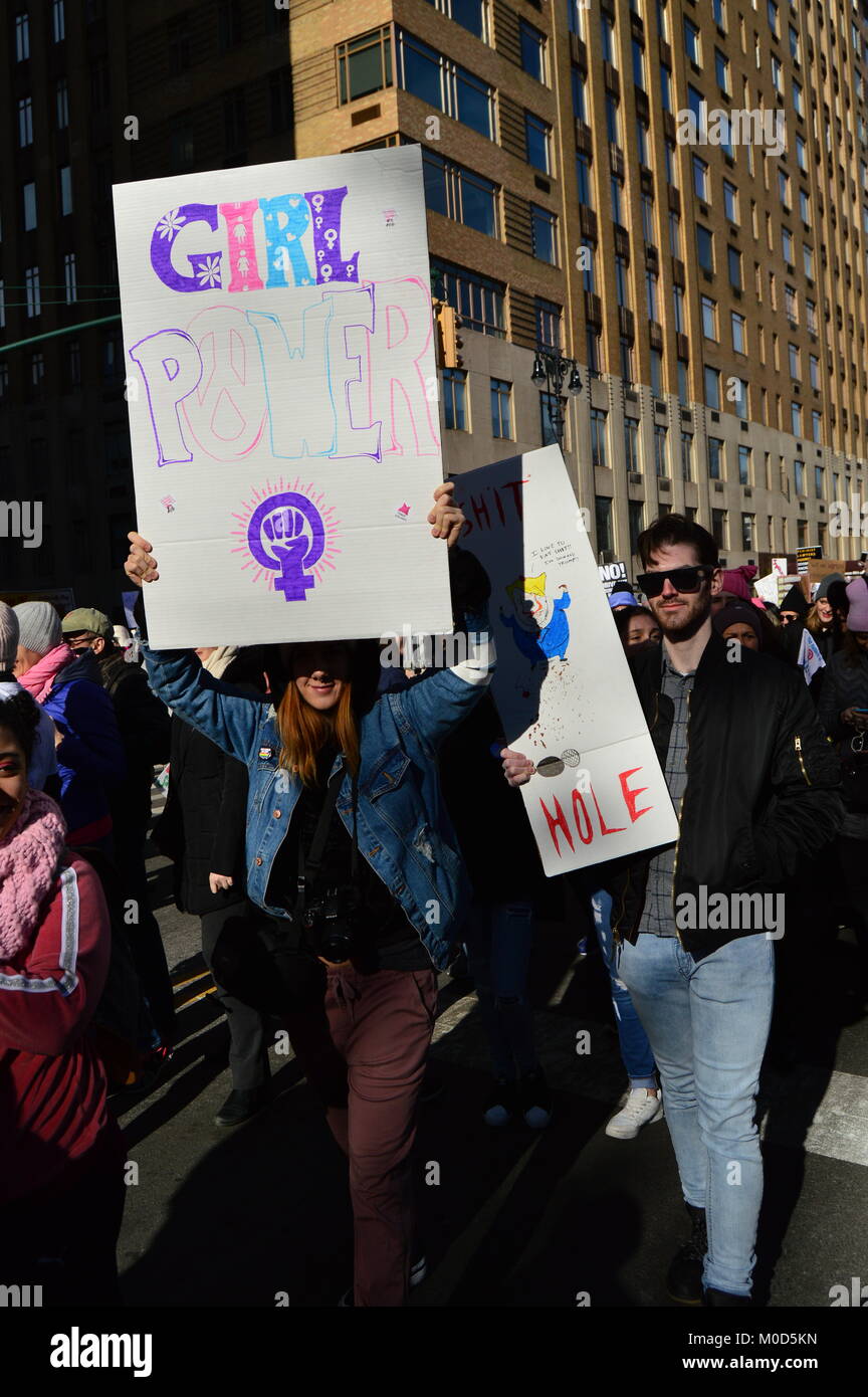 Crowd of thousands people hi-res stock photography and images - Alamy