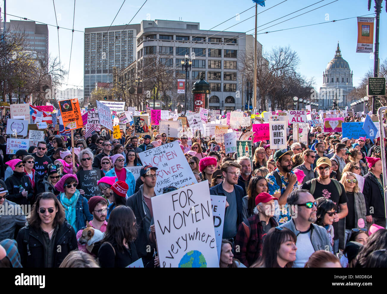 Marching crowd hi-res stock photography and images - Alamy