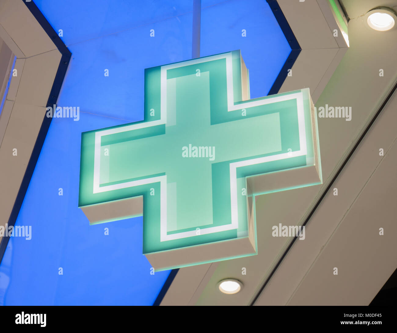 Illuminated drugstore sign hi-res stock photography and images - Alamy