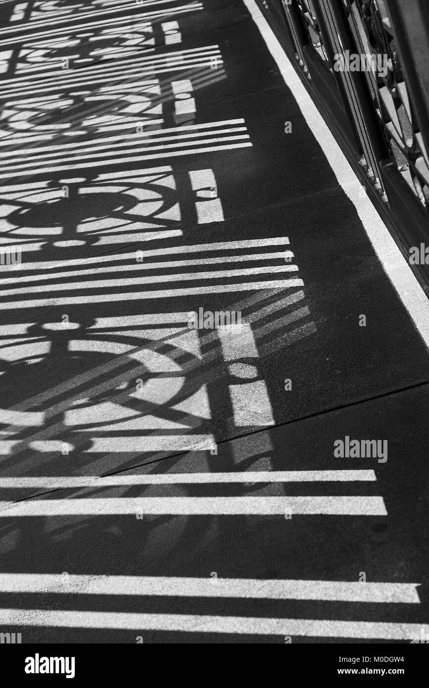 Geometric patterns formed hi-res stock photography and images - Alamy