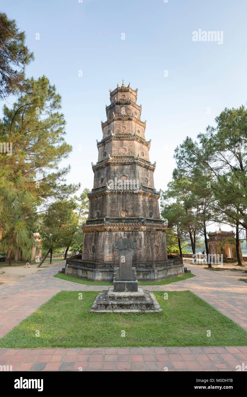 Thien Mu Pagoda, Hue, Vietnam Stock Photo - Alamy