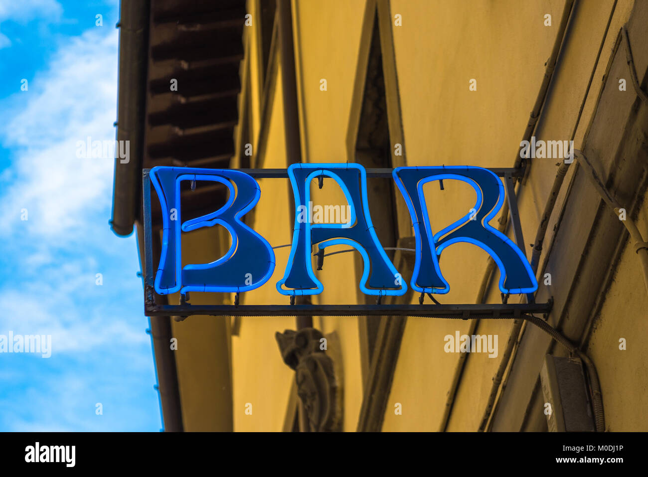 Bar graphic sign hi-res stock photography and images - Alamy