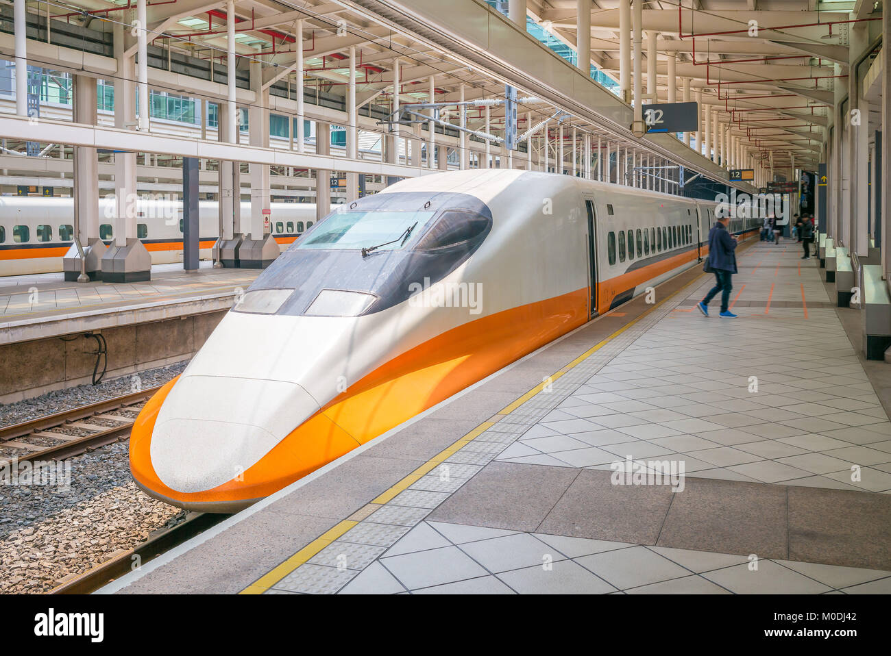 Taiwan High Speed ??Rail Zuoying Station platform Stock Photo - Alamy