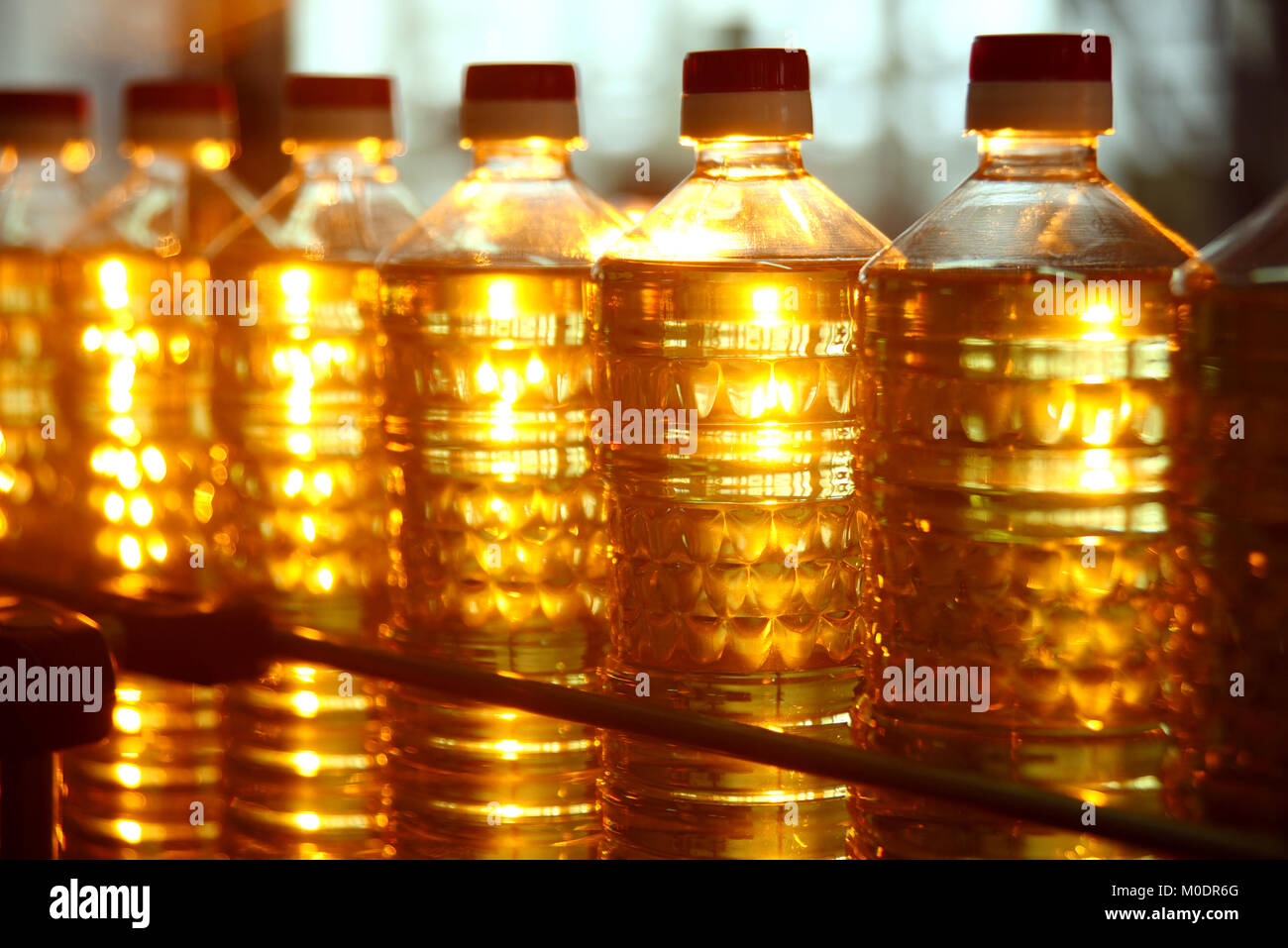 Sunflower oil factory hi-res stock photography and images - Alamy