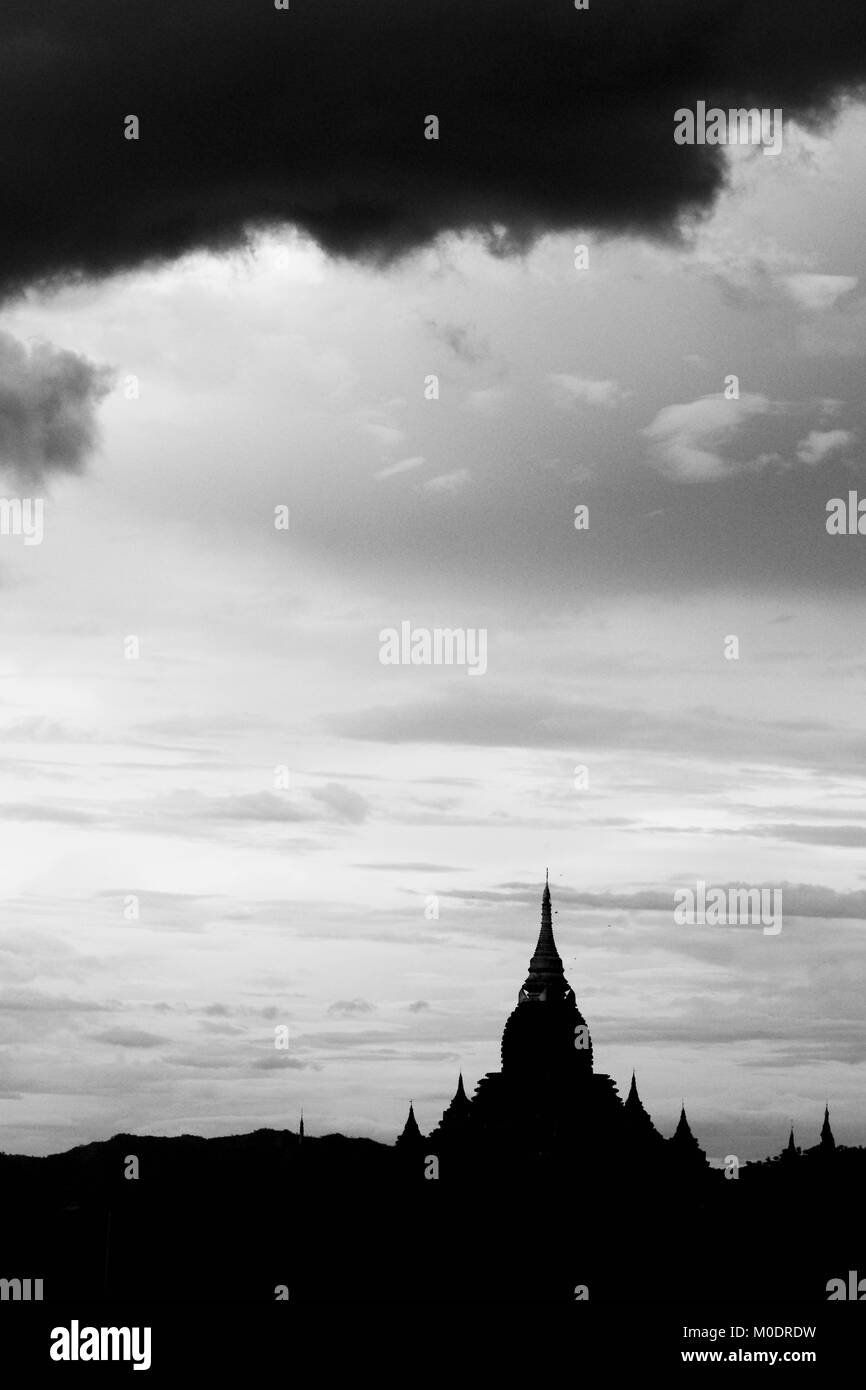 The stupas of Bagan standing above the plains Stock Photo - Alamy