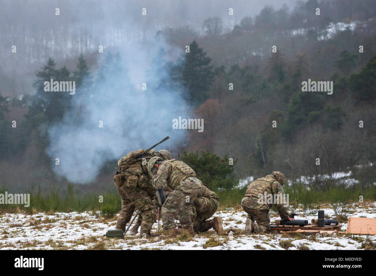 U.S. Soldiers assigned to Headquarters and Headquarters Company, 1st ...