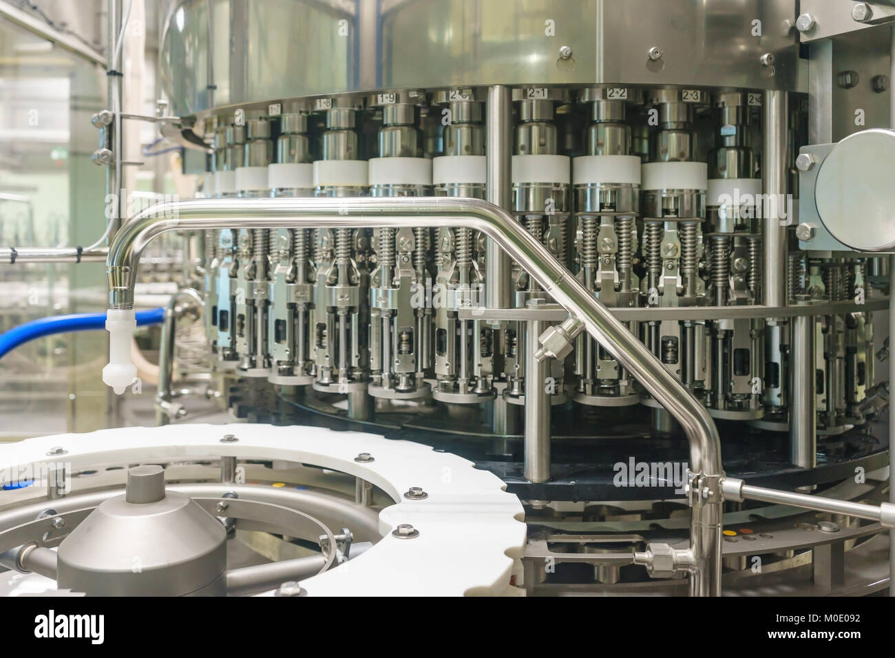 Soda filling with machine hi-res stock photography and images - Alamy