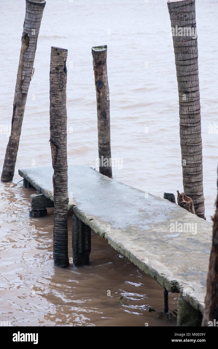 Small jetty, Mekong river, Vietnam Stock Photo - Alamy