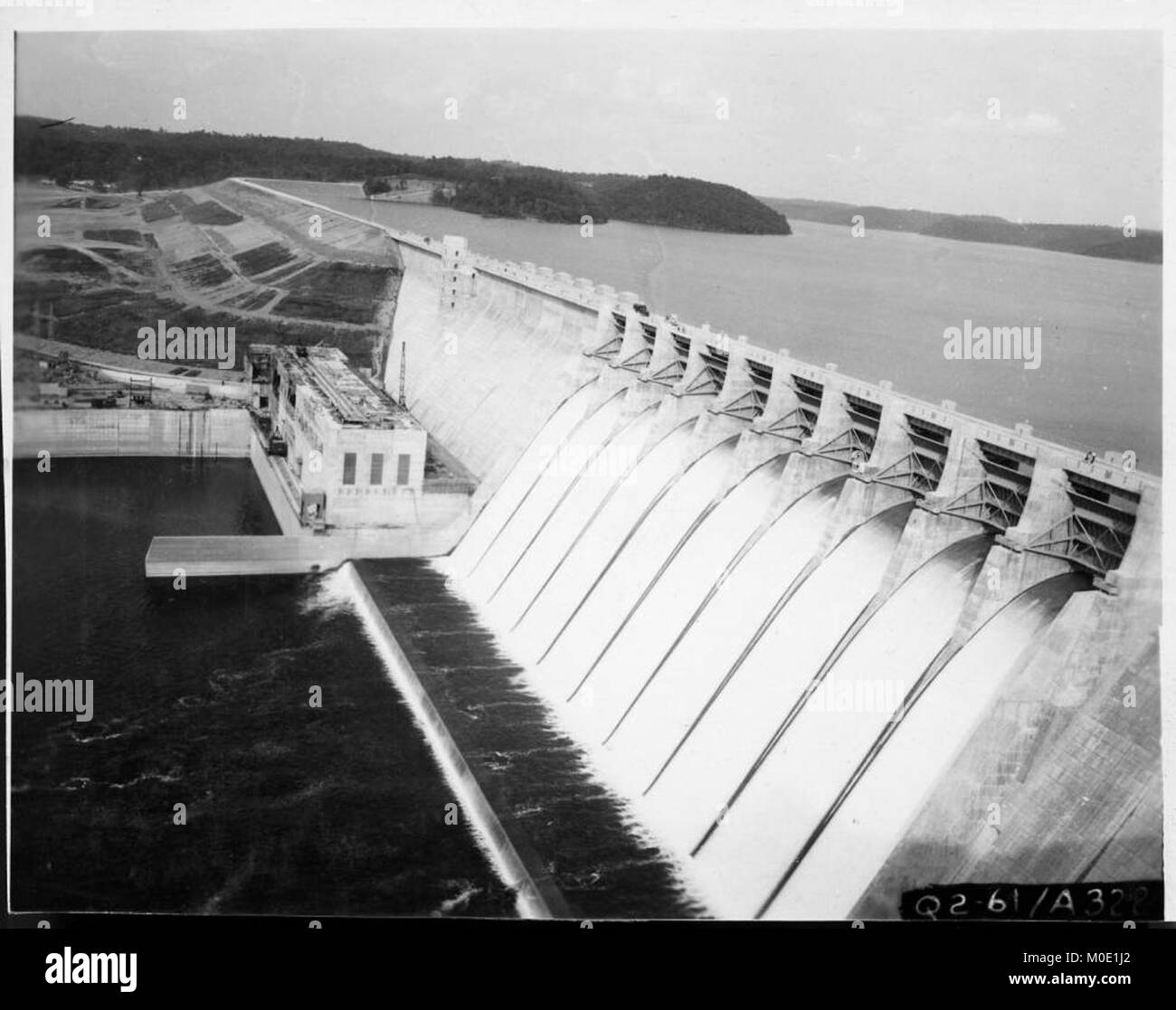 Wolf creek dam hi-res stock photography and images - Alamy