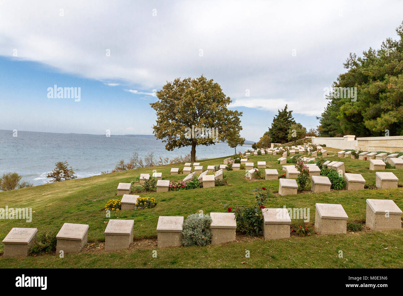 Beach cemetery and gallipoli hi-res stock photography and images - Alamy
