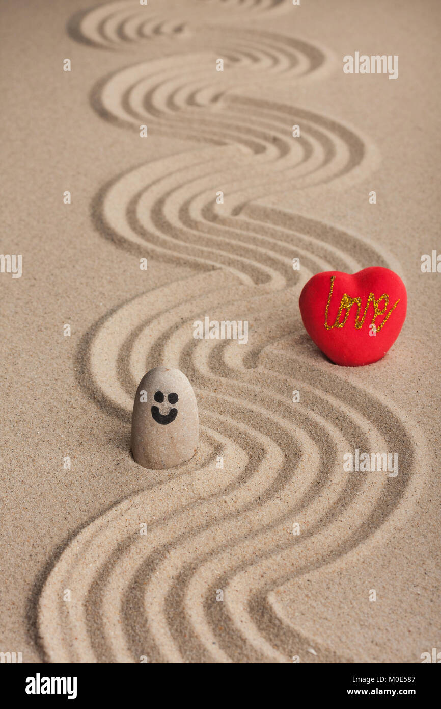 Emoticon smiley stone hi-res stock photography and images - Alamy