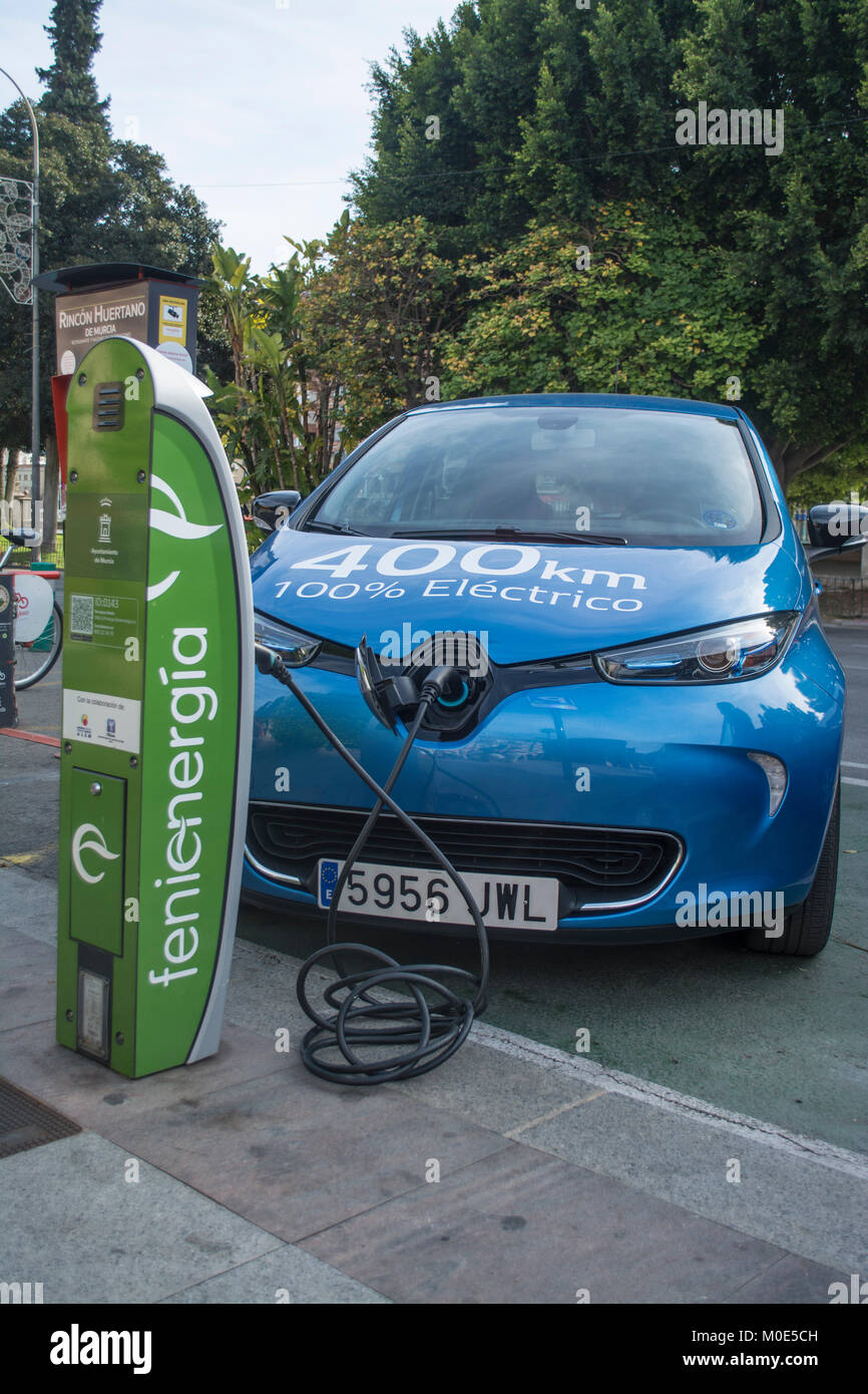 Electric charge point spain hi-res stock photography and images - Alamy