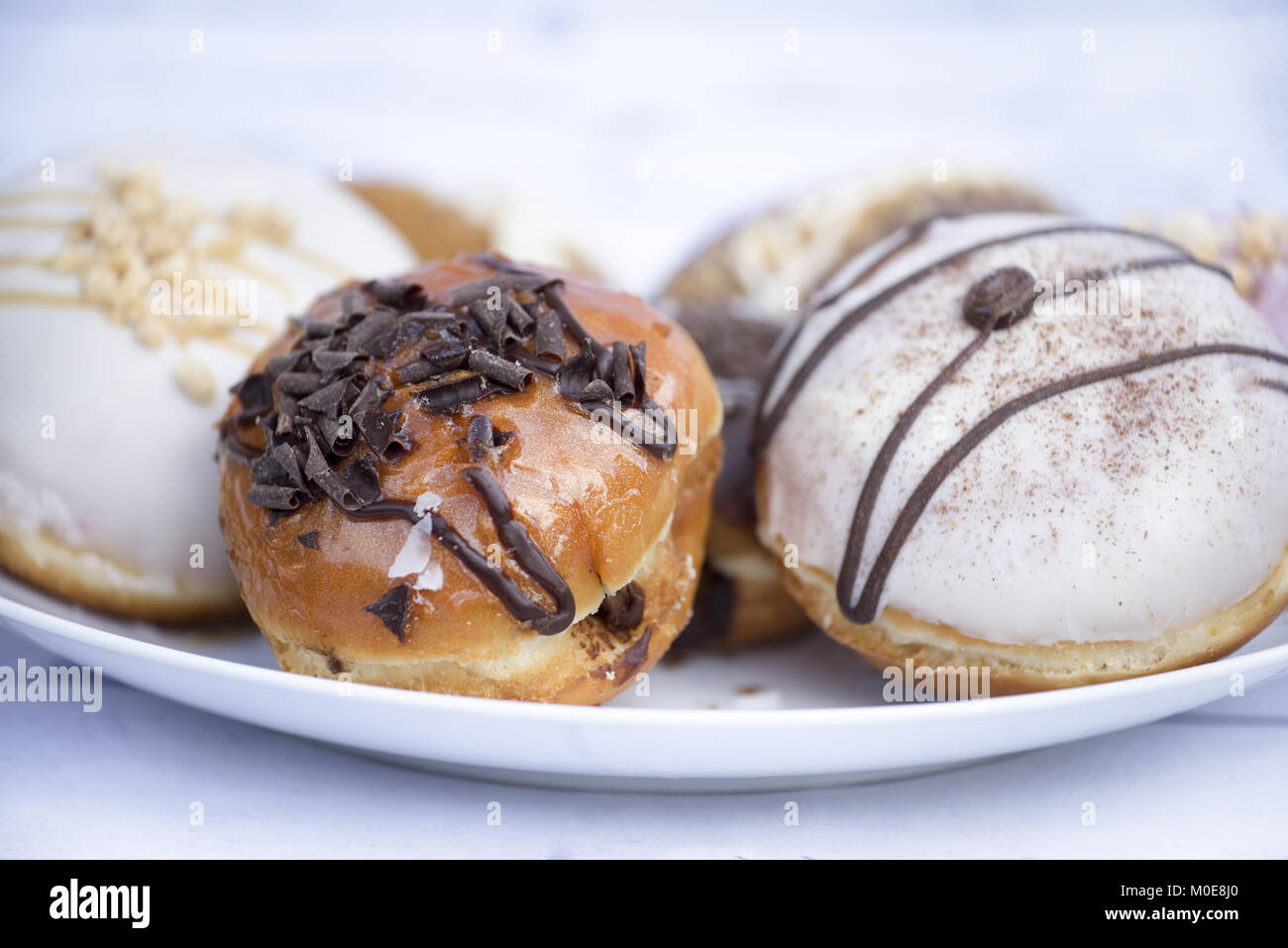Big donut hi-res stock photography and images - Alamy