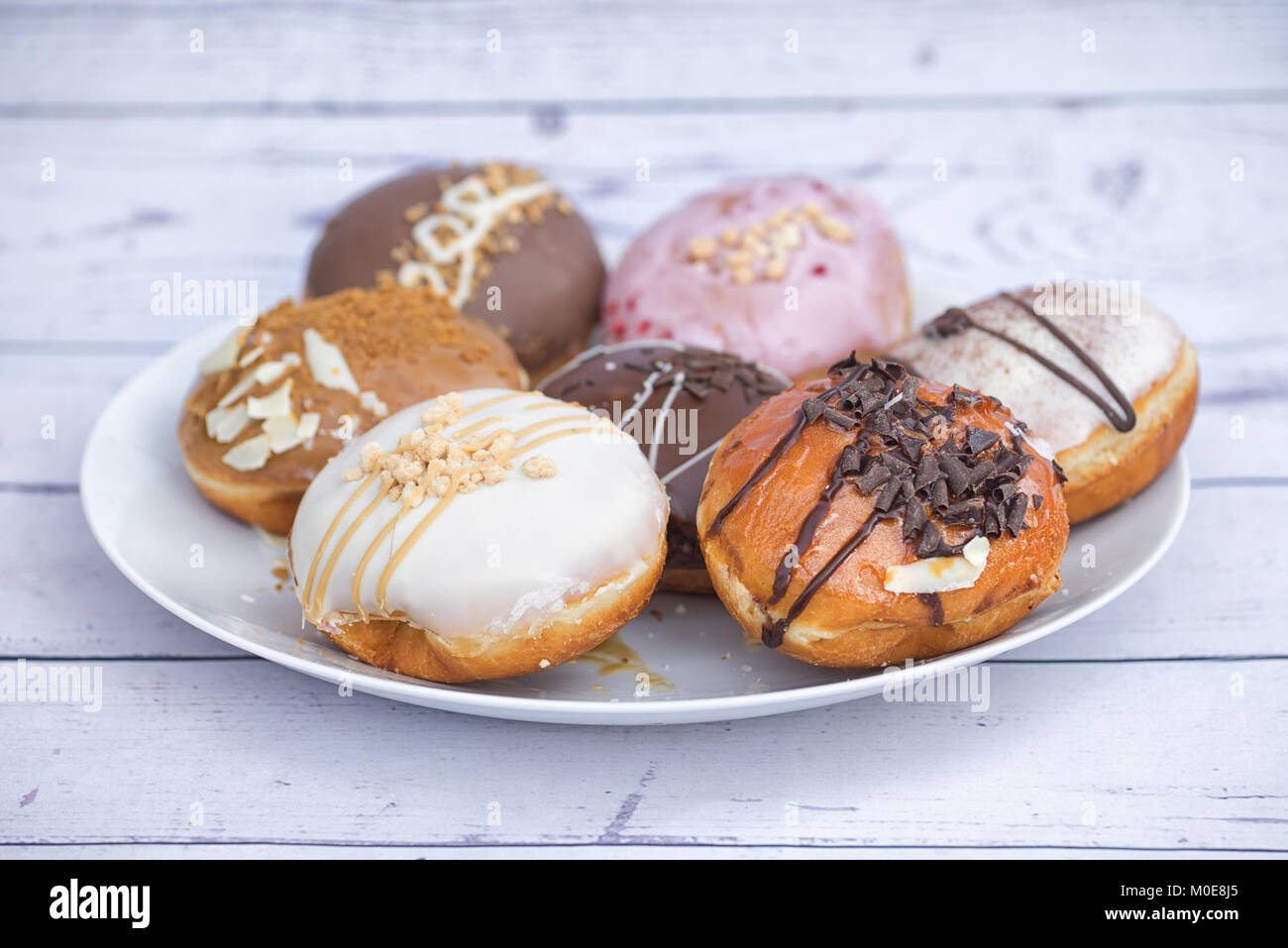Big donut hi-res stock photography and images - Alamy