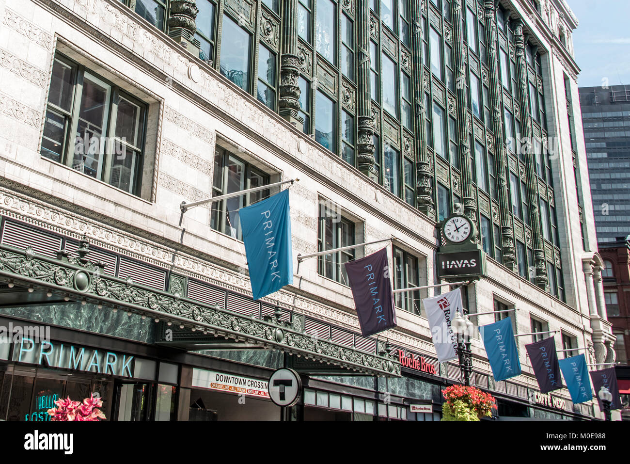 Primark Symbol High Resolution Stock Photography and Images - Alamy