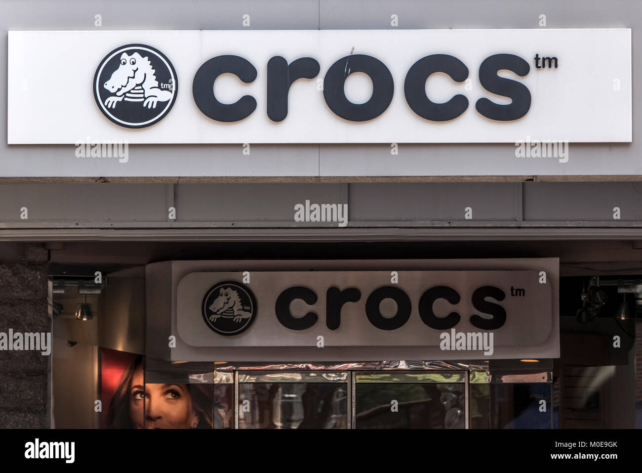 Crocs Logo High Resolution Stock Photography and Images - Alamy