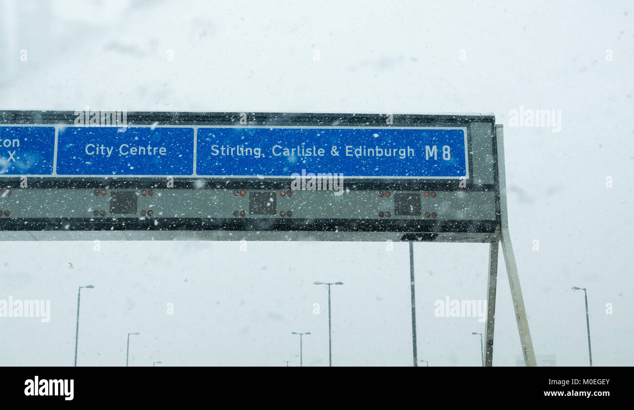 M8 motorway sign hi-res stock photography and images - Alamy