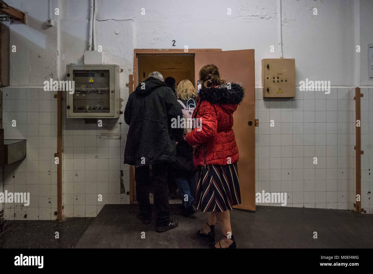 Jail visiting rooms hi-res stock photography and images - Alamy