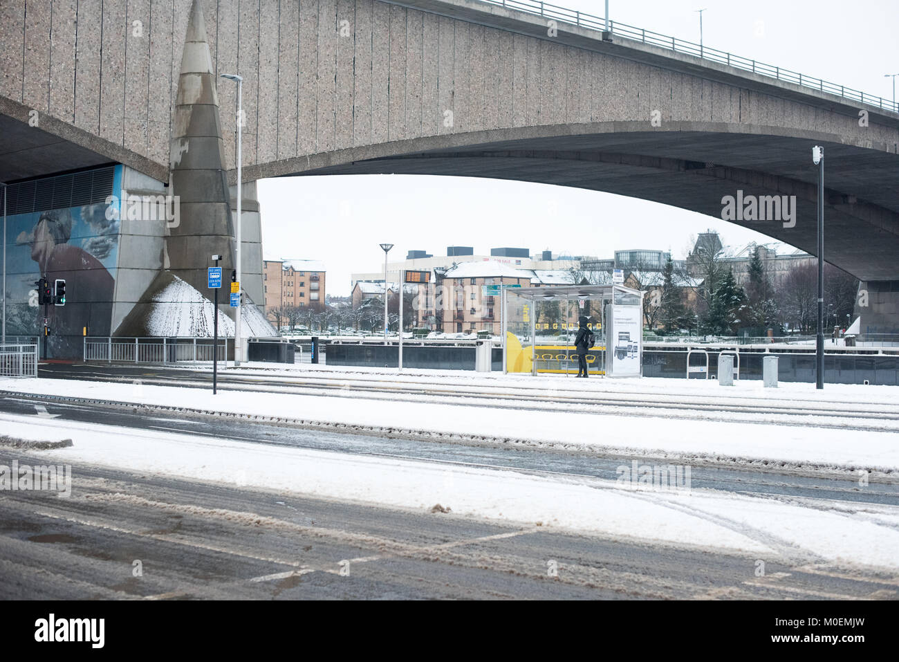 Bus Stop In Winter Weather High Resolution Stock Photography and Images ...