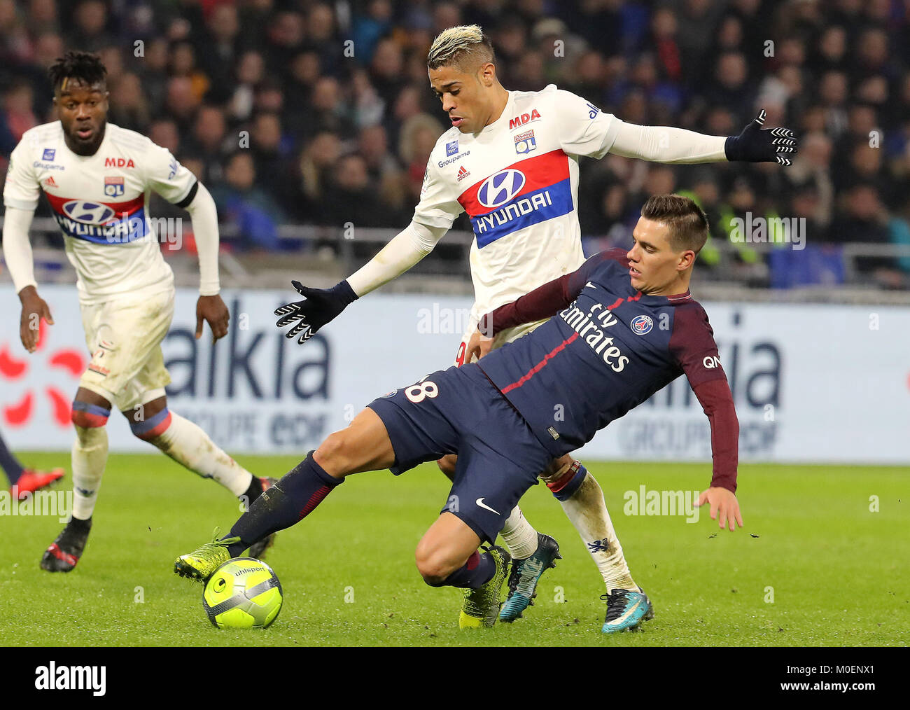 Lyon. 21st Jan, 2018. Mariano Diaz (top) of Lyon competes with Giovani ...
