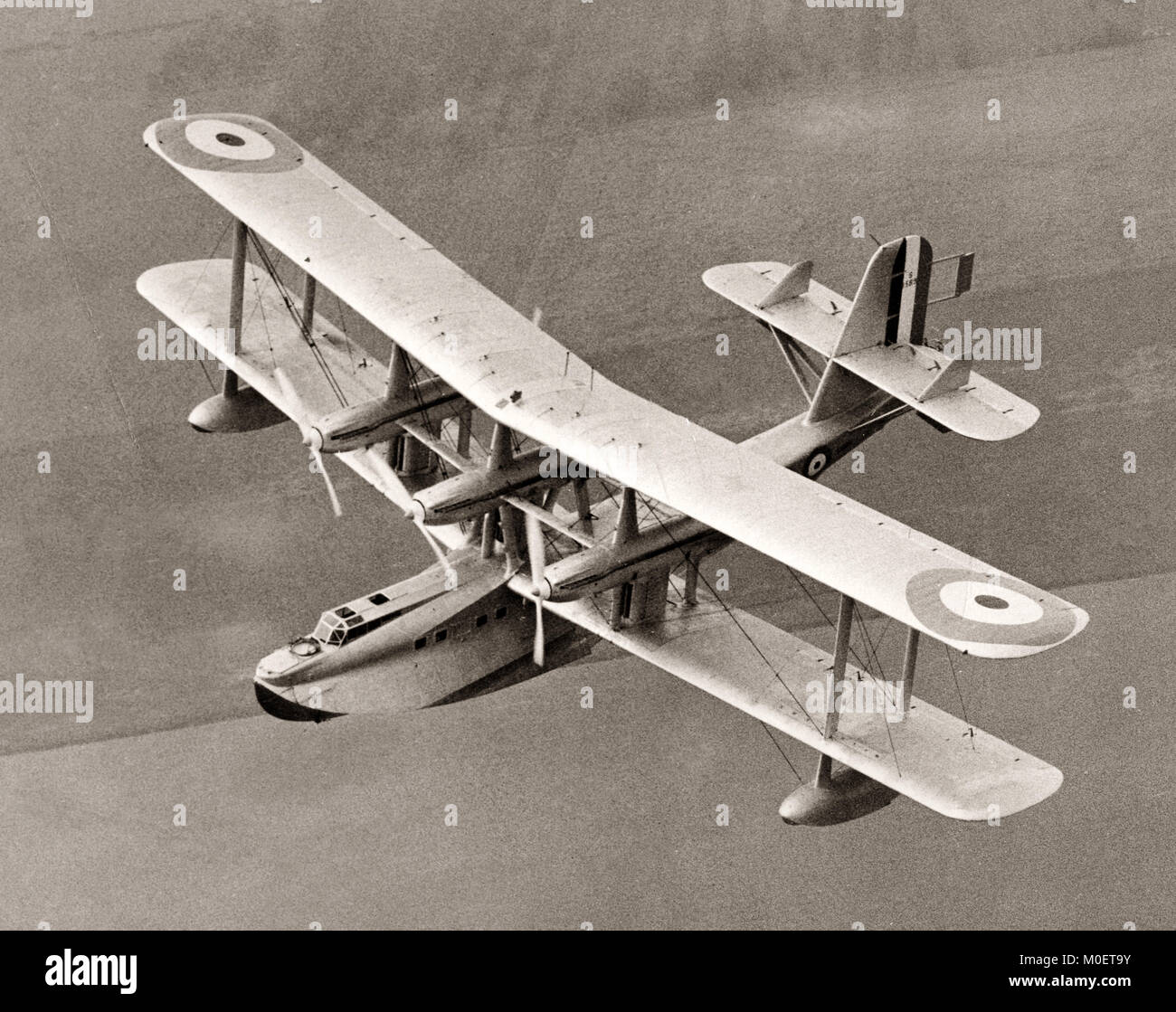 Shorts Sarafand 6 engined flying boat, 1933. The largest flying boat ...