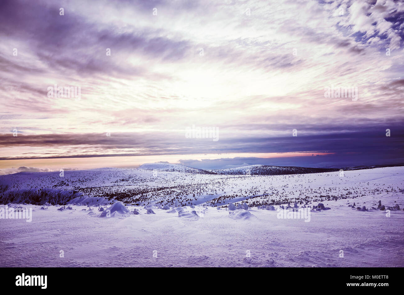 Beautiful winter picture hi-res stock photography and images - Alamy