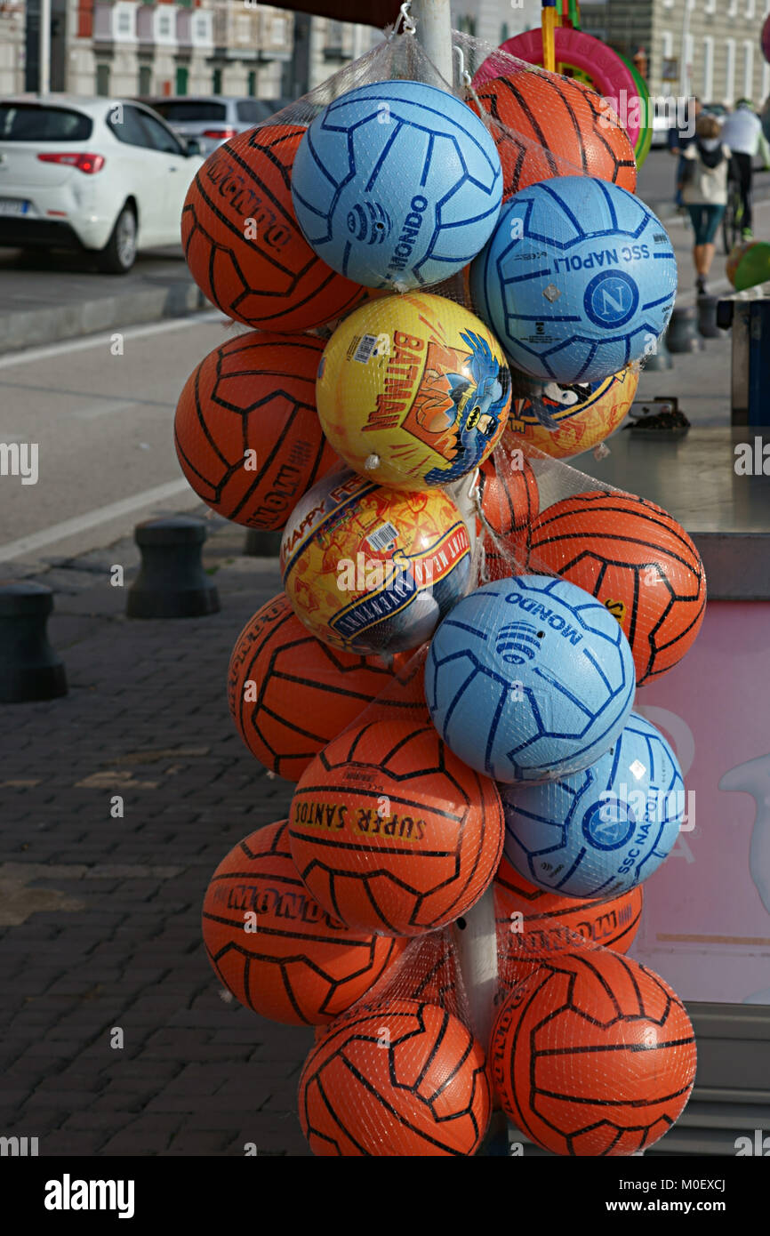 Gioco per bambini hi-res stock photography and images - Alamy