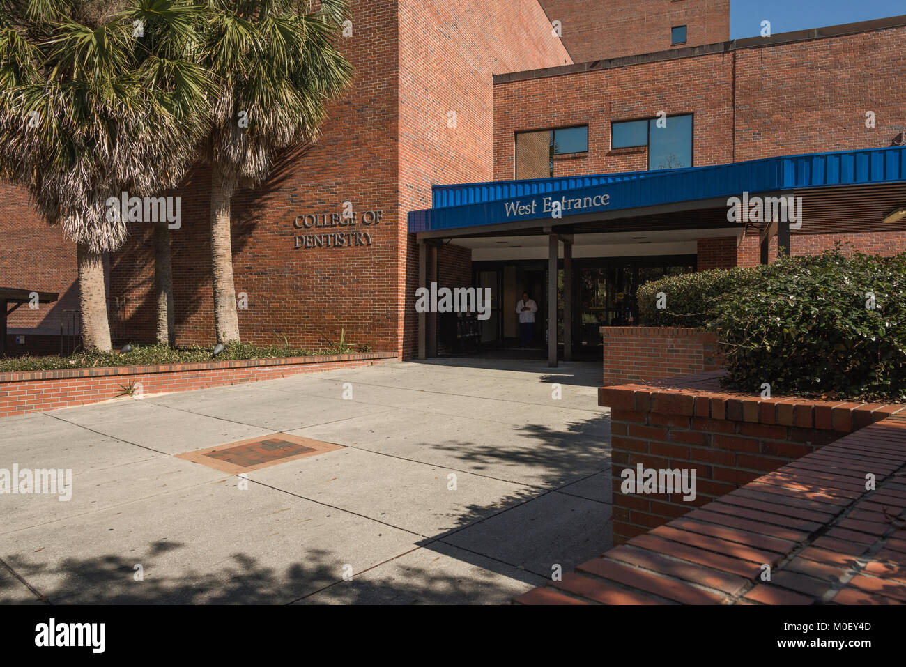 Uf entrance sign hi-res stock photography and images - Alamy