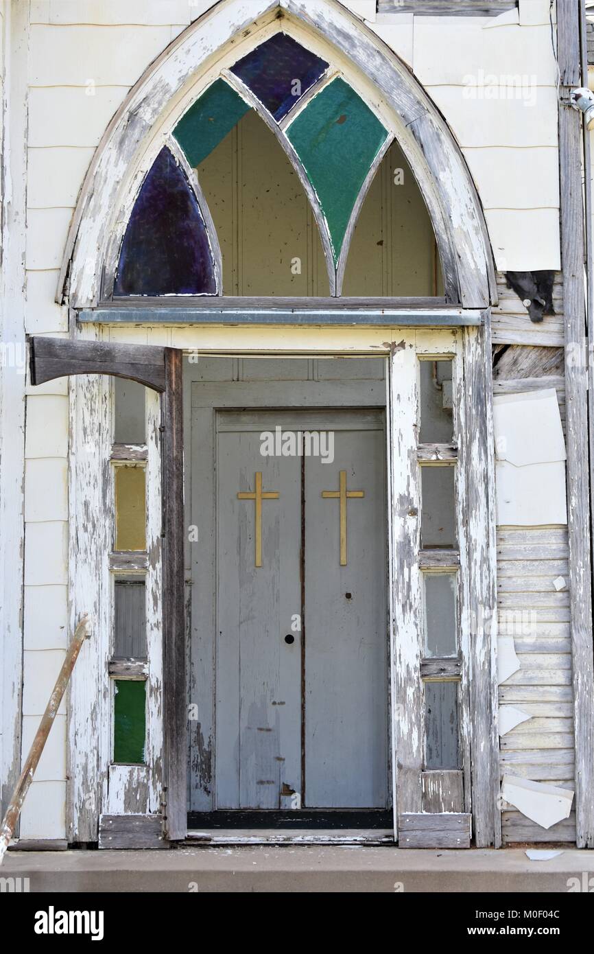 Church doors stained glass hi-res stock photography and images - Alamy