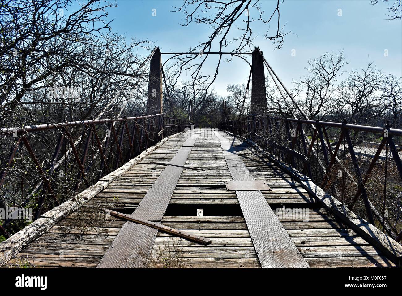 Old suspension bridge hi-res stock photography and images - Alamy