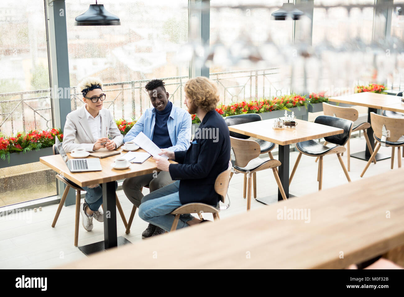 Report for colleagues Stock Photo - Alamy