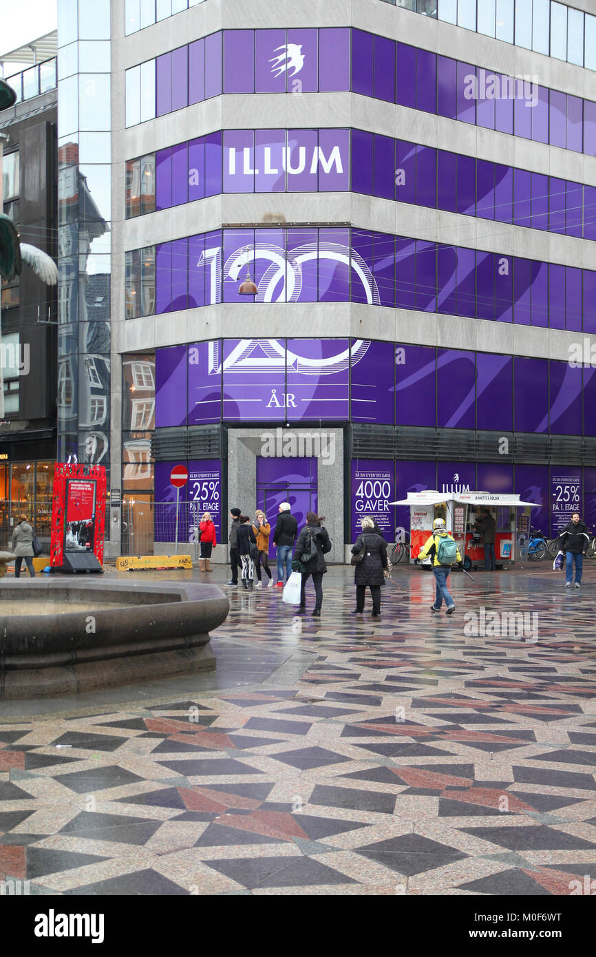 Illum mall hi-res stock photography and images - Alamy