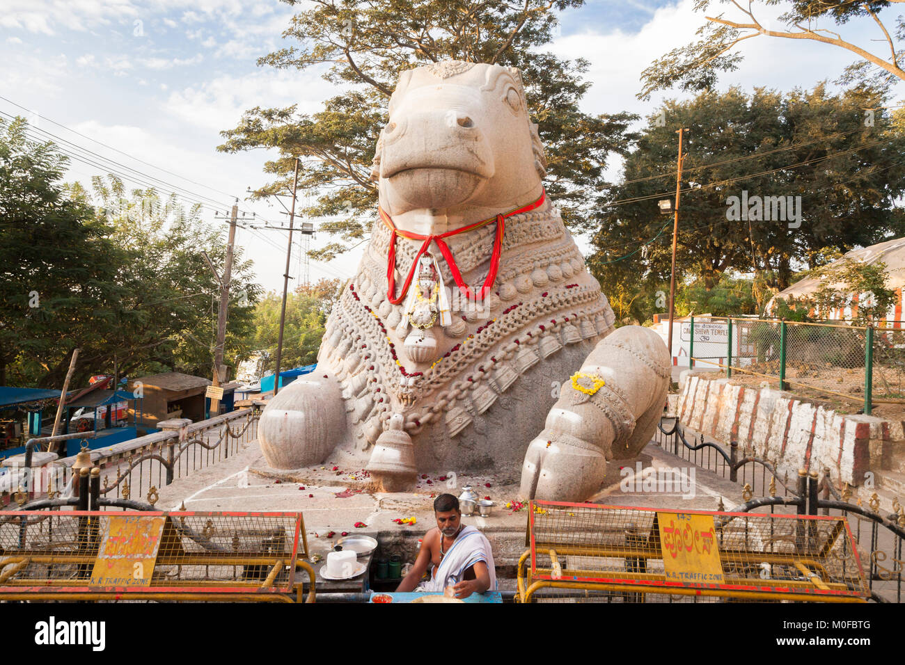 India, Karnataka, Mysore, Chamundi Hill, Nandi Statue Stock Photo - Alamy