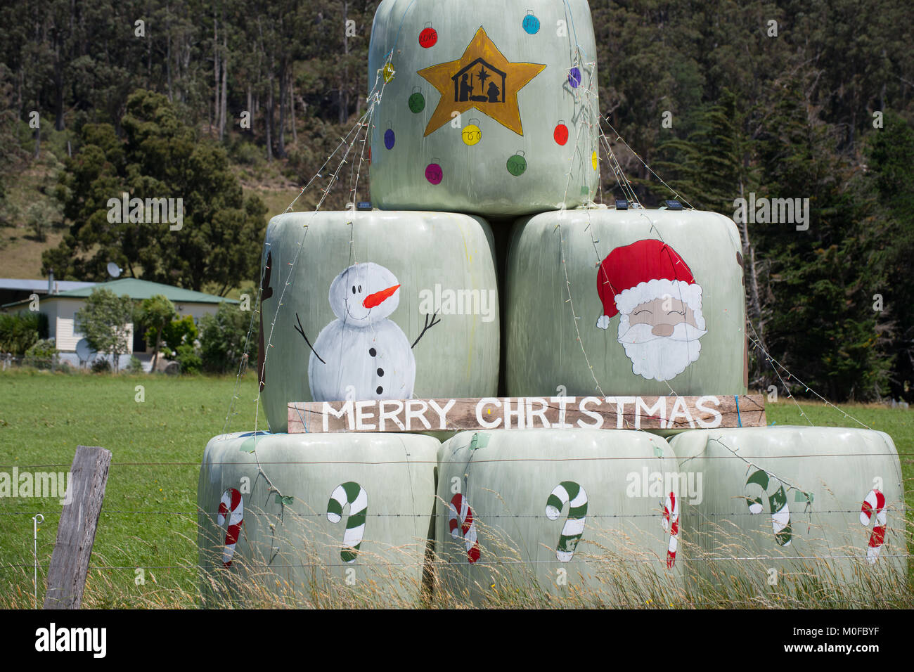 Santa claus australia hi-res stock photography and images - Alamy