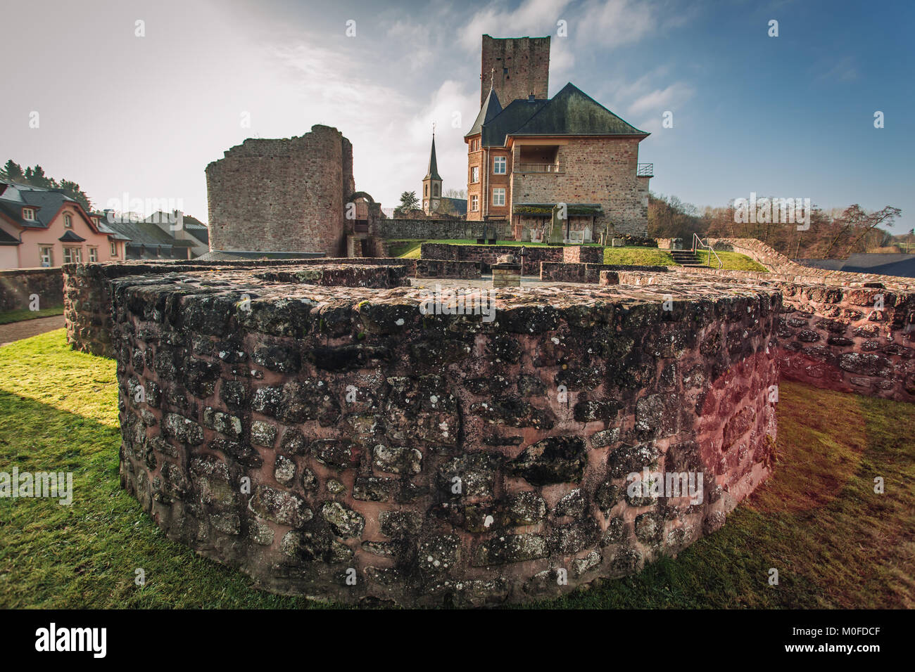 Useldange castle hi-res stock photography and images - Alamy