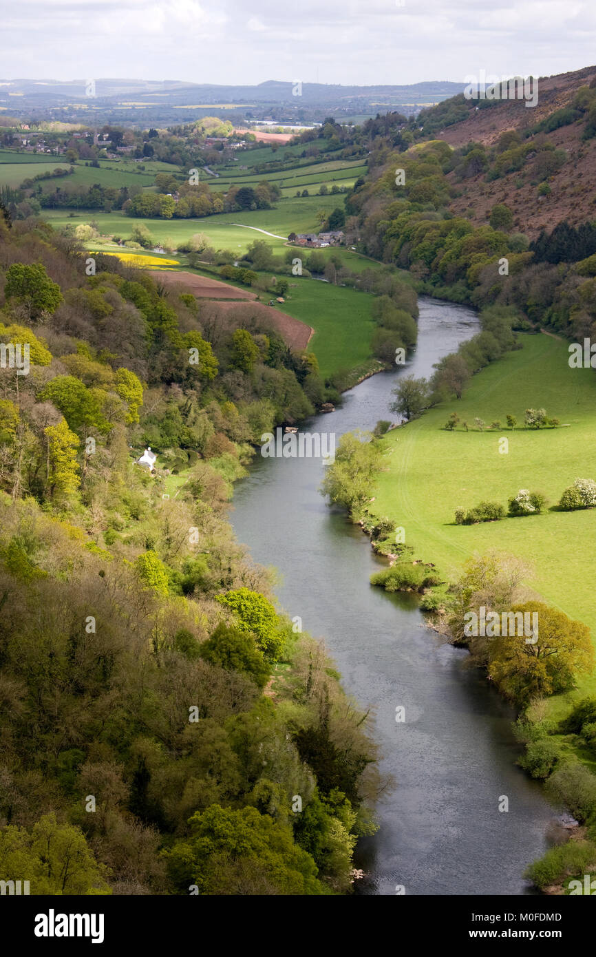 Wye valley symonds yat rock spring hi-res stock photography and images ...