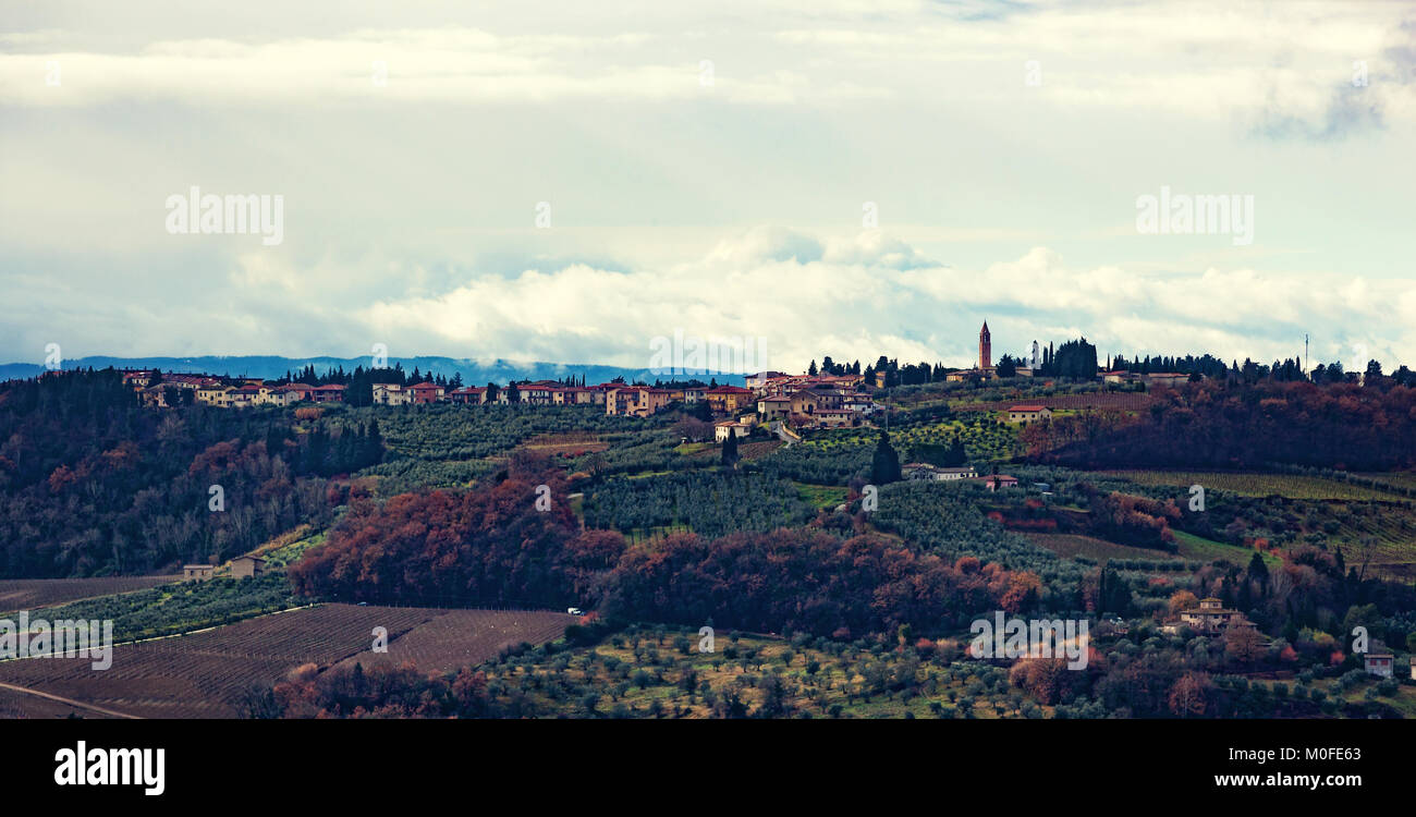 Rural countryside landscape of Tuscany hills. The Tuscany region is ...