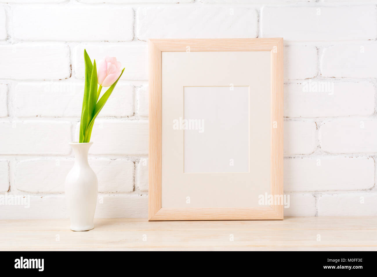 Tulip poster design hi-res stock photography and images - Alamy