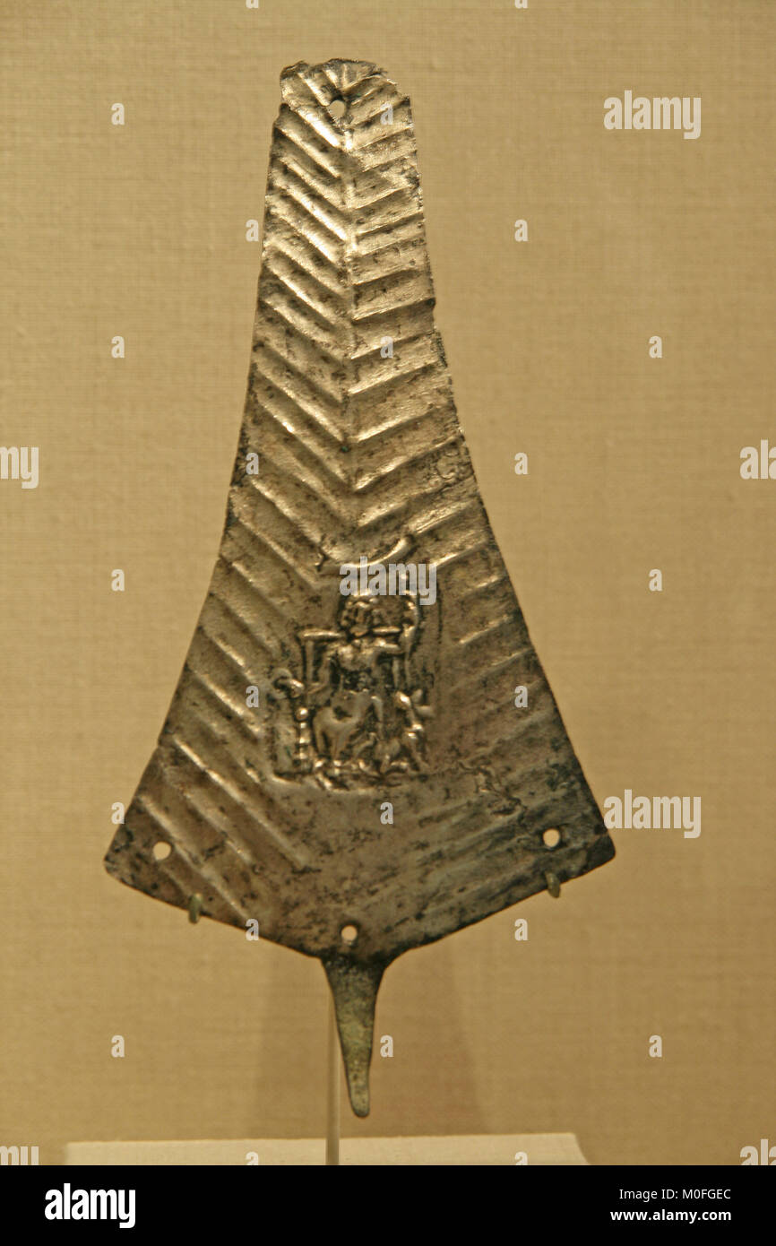 Roman armour museum hi-res stock photography and images - Alamy