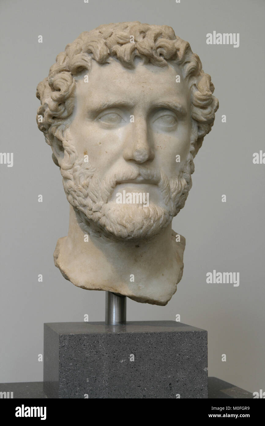 Roman emperor antoninus pius 138 161 ad hi-res stock photography and ...
