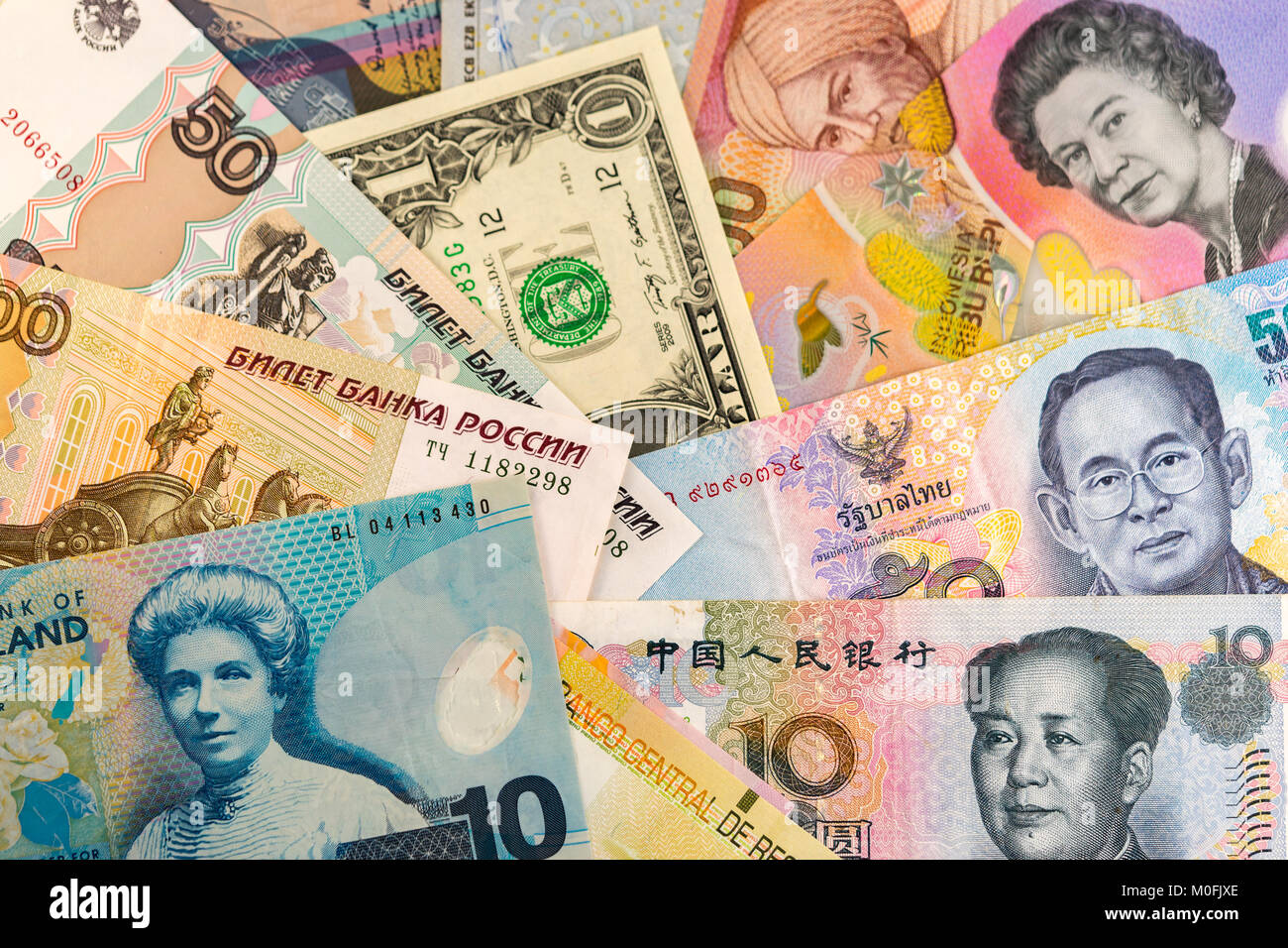 Paper money from around the world hi-res stock photography and images ...