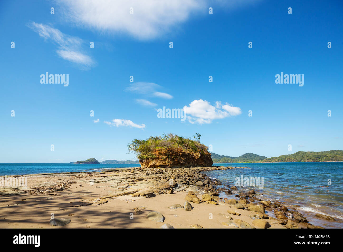 Beautiful tropical Pacific Ocean coast in Costa Rica Stock Photo - Alamy