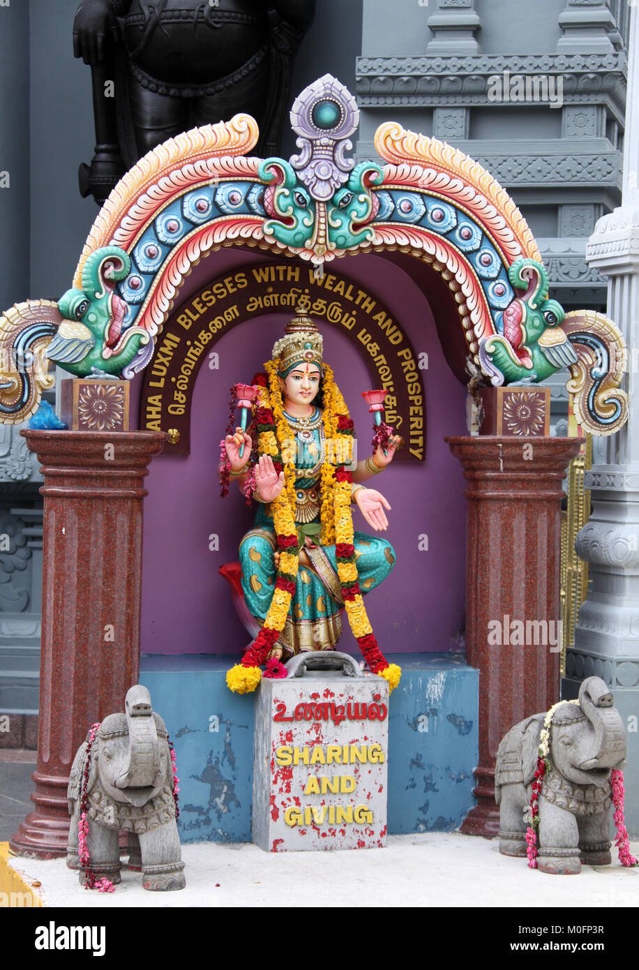 Sri Senpaga Vinayagar Temple in Singapore Stock Photo - Alamy