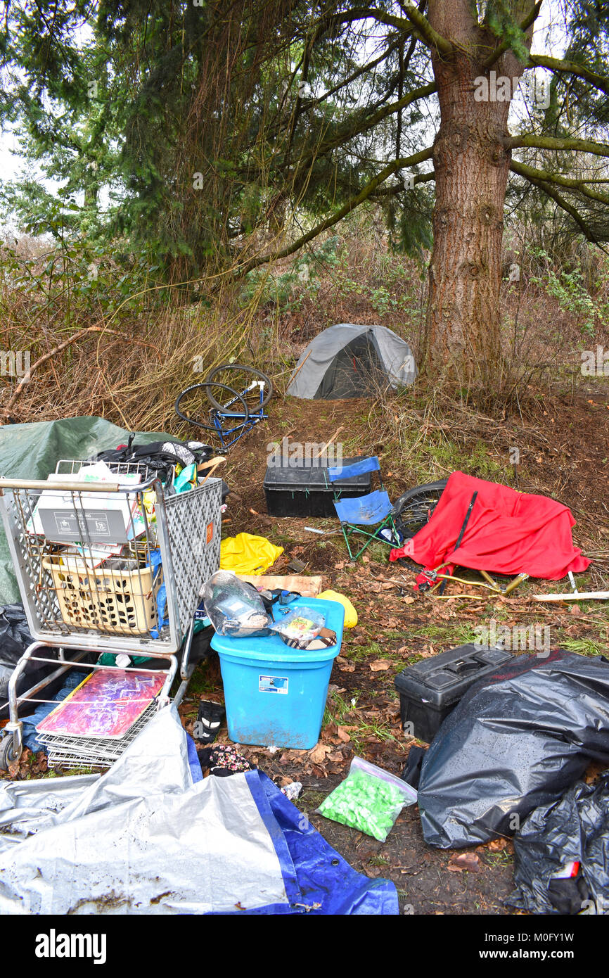Homeless Encampment Stock Photos & Homeless Encampment Stock Images - Alamy