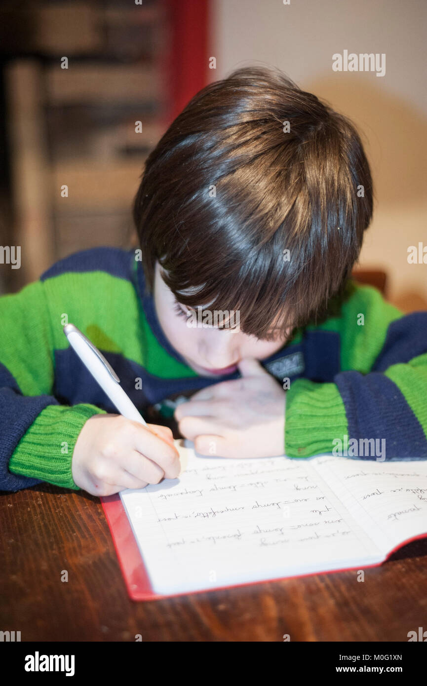Year 6 student hi-res stock photography and images - Alamy