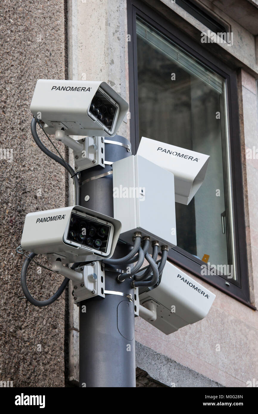 Europe, Germany, Cologne, surveillance cameras in front of Cologne ... Europe, Germany, Cologne, surveillance cameras in front of Cologne ...