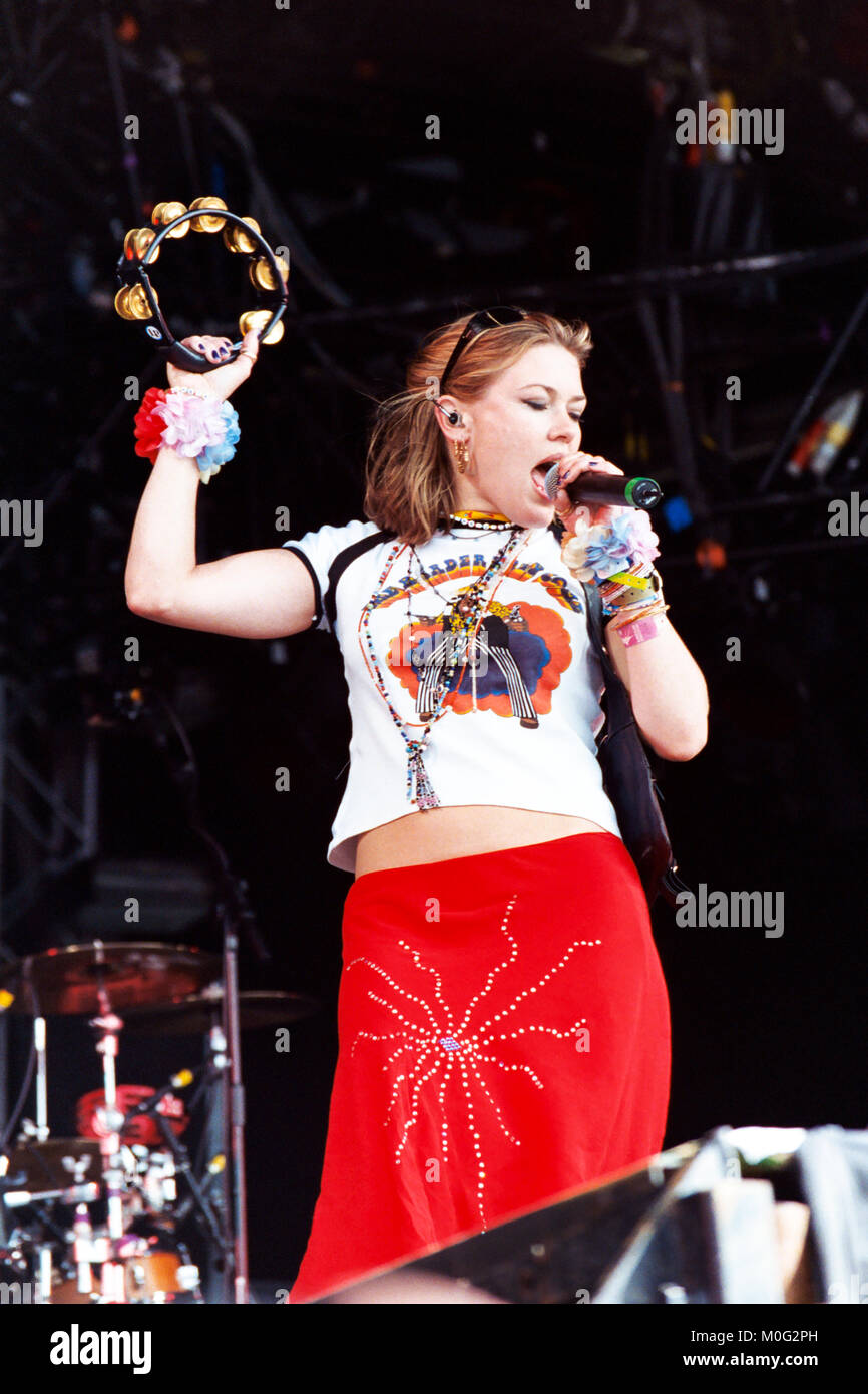 Cerys matthews hi-res stock photography and images - Alamy