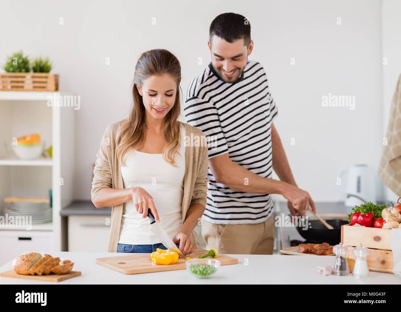 Cooking food hi-res stock photography and images - Alamy