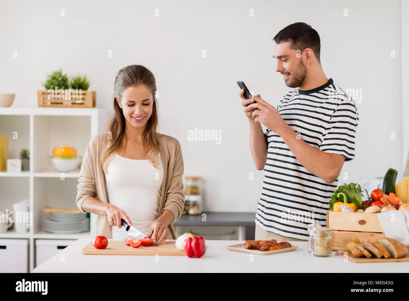 Happy online food hi-res stock photography and images - Alamy