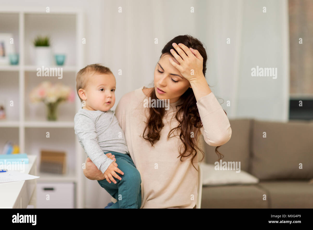 Tired mother hi-res stock photography and images - Alamy